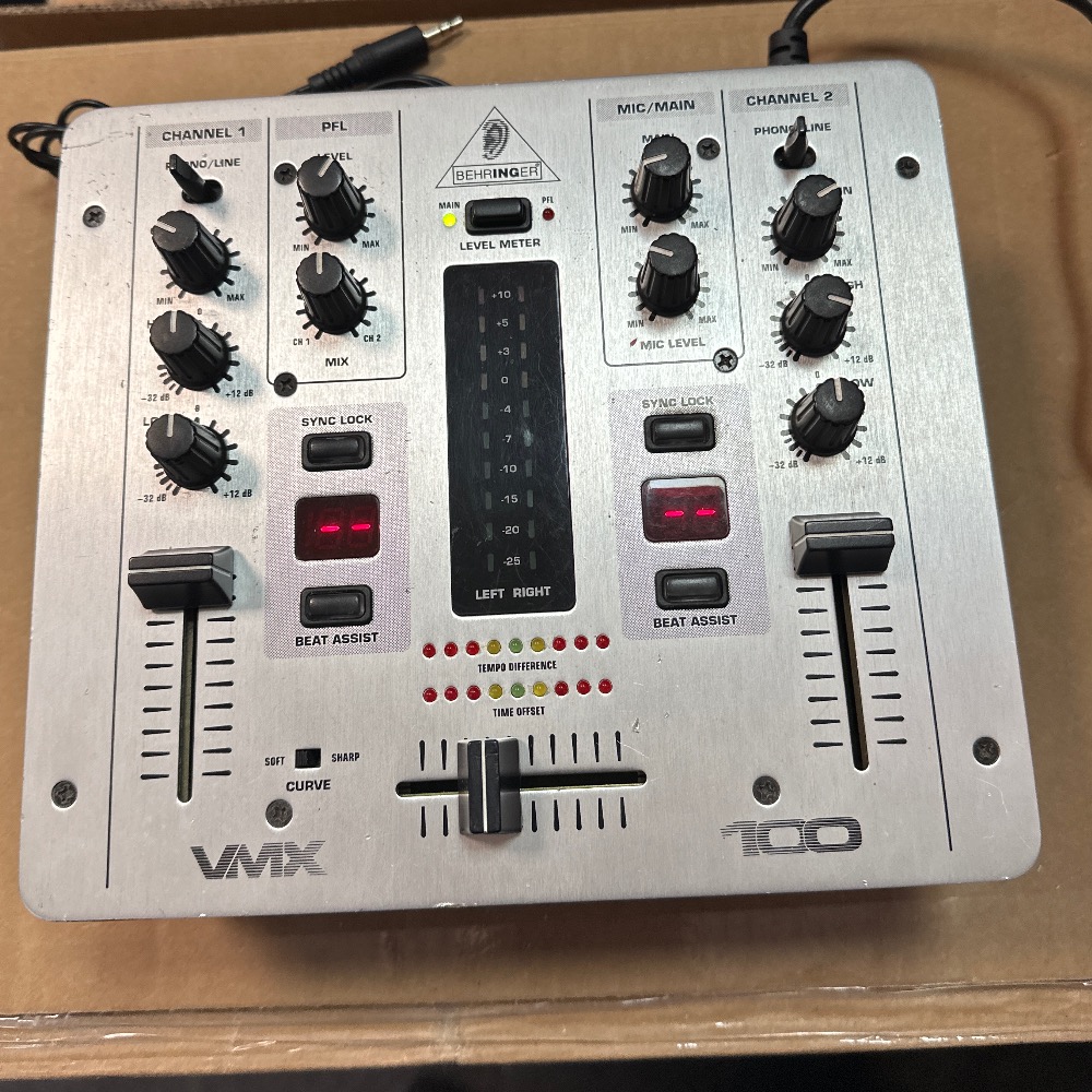 Behringer behringer mixer vmx 100 - Own4Less